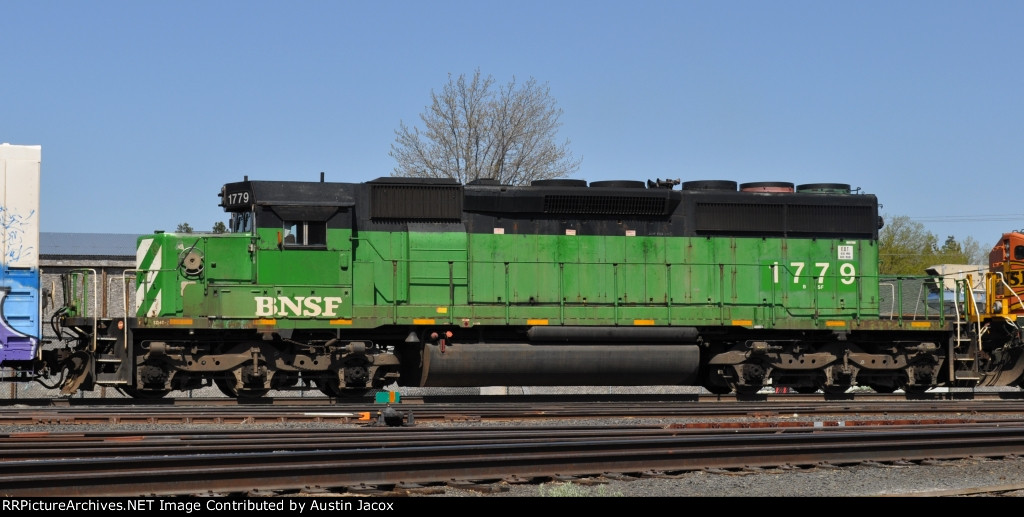 BNSF 1779